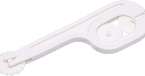 Bakeware : Sweetly Does It Decorative Icing Wheel by www.vituzote.com ...